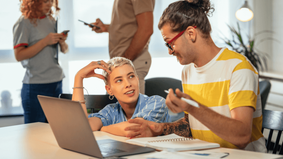 9 Cost-Saving Ideas for the Workplace (With Examples)